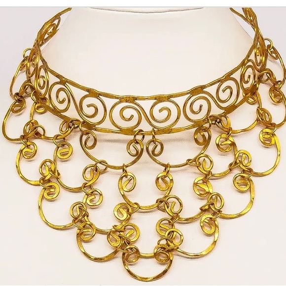 Vintage | Jewelry | Vintage 97s Gold Scrolled Wire Bib Necklace | Poshmark